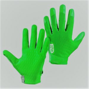 8 Best Football Gloves for Quarterbacks - NFLEADS ENTHUSIASTS